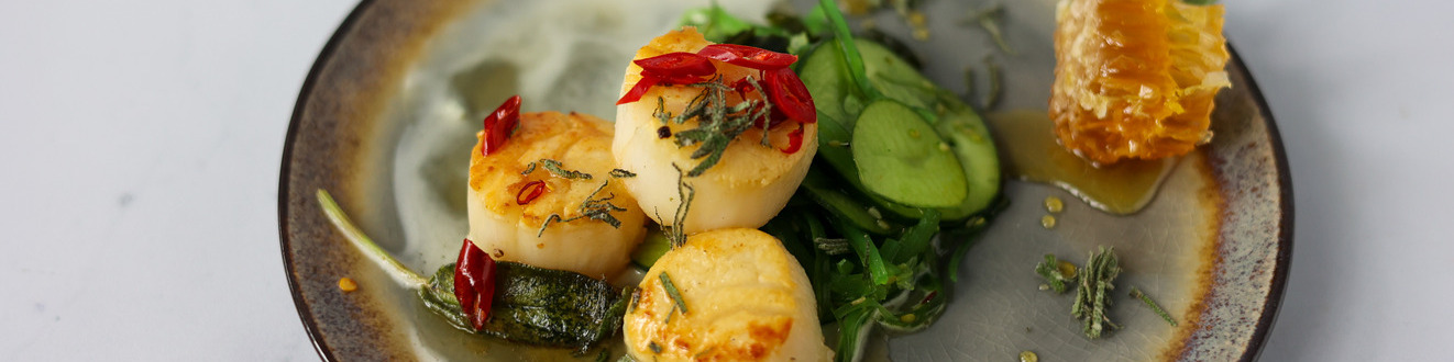 Custom Culinary - Custom Culinary Top Food Trends of 2023: Buzz on Honey